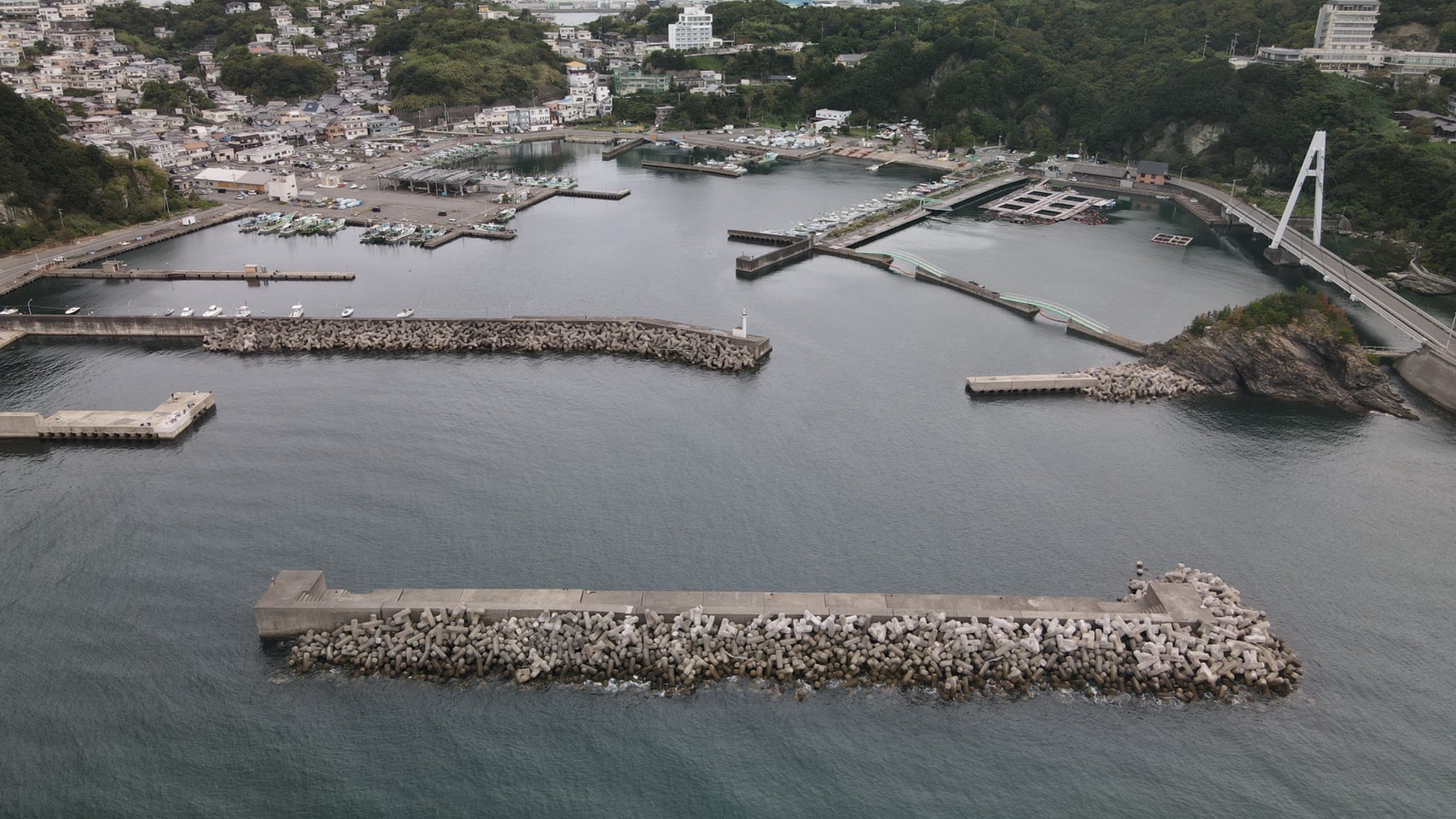 【和歌山市】『雑賀崎漁港：さいがさきぎょこう』のおすすめ海釣りガイド（釣れる魚・駐車場・トイレ）｜和歌山釣りwalker